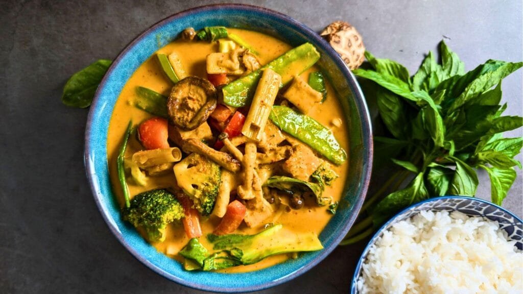Vegan Panang Curry With Air Fried Tofu | Berry Berry Life