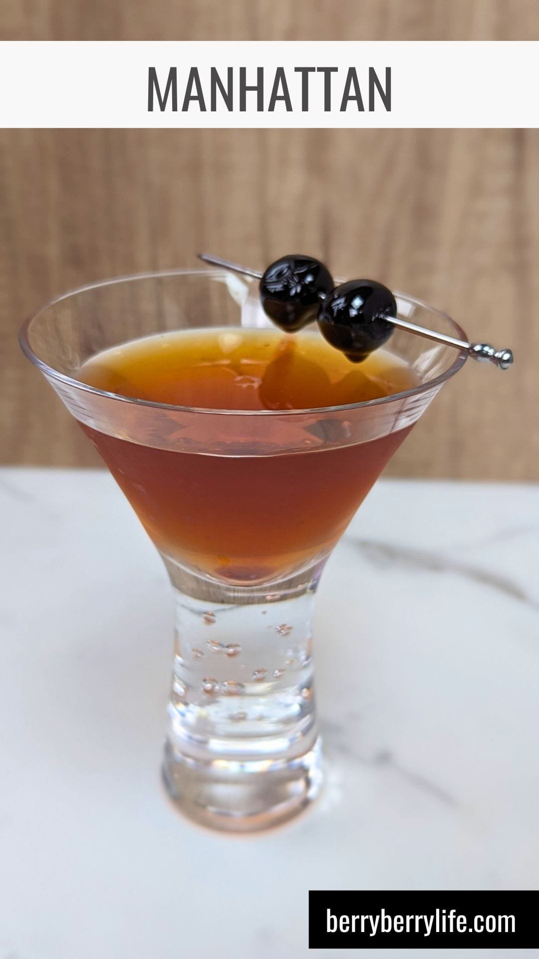 Manhattan: The Ultimate Classic Cocktail | Berry Berry Life