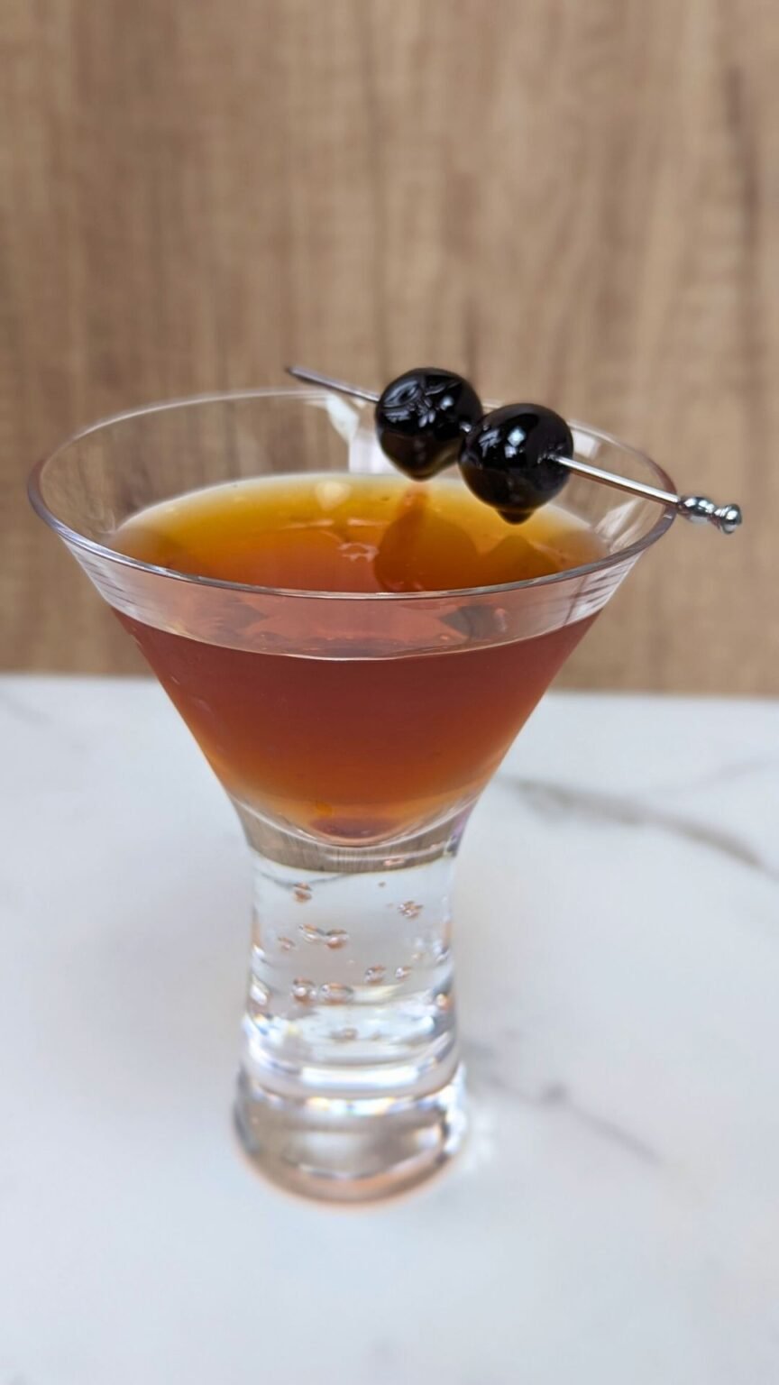 Manhattan: The Ultimate Classic Cocktail | Berry Berry Life