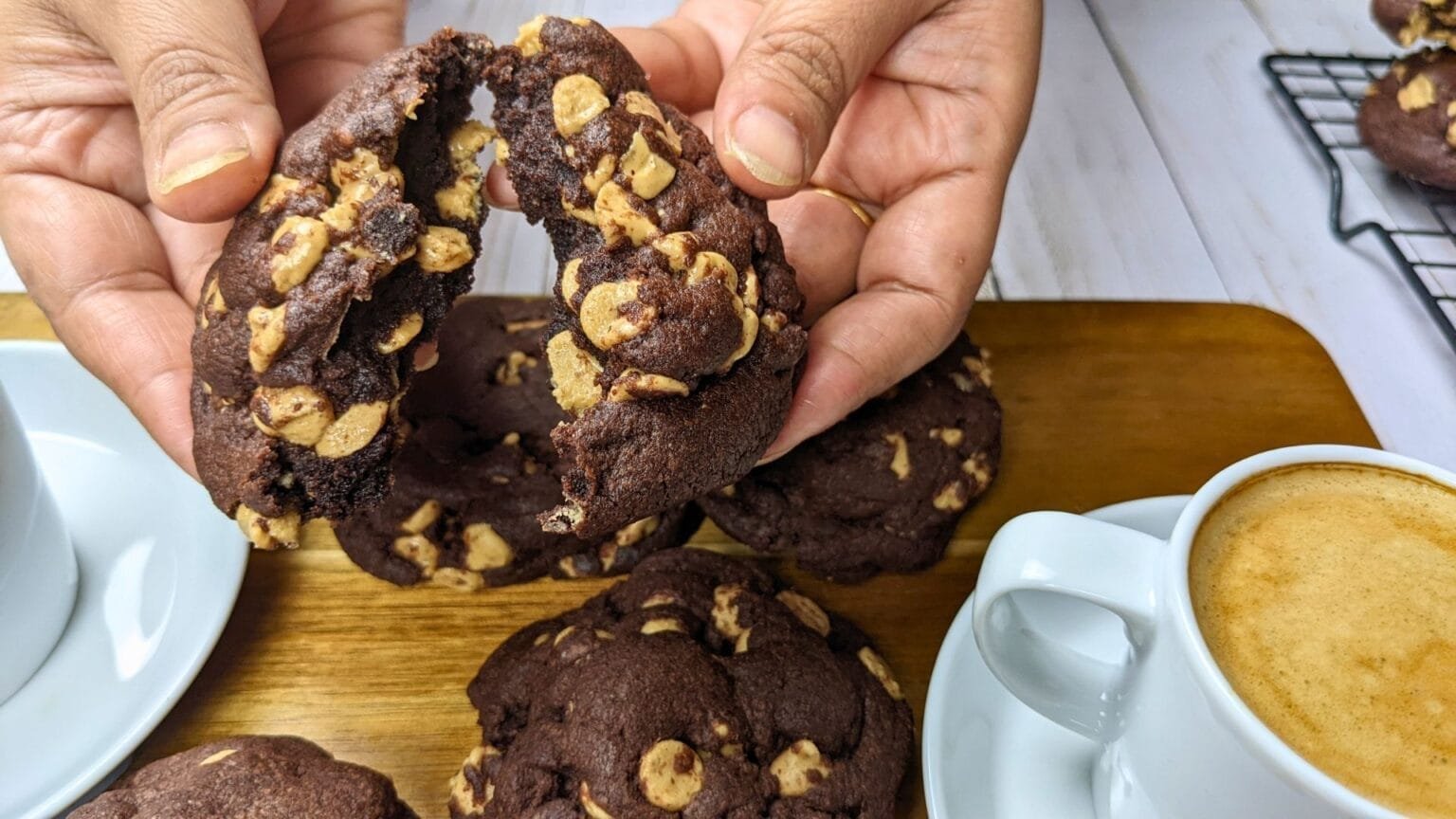 Eggless Chocolate Peanut Butter Cookies (Levain Style) | Berry Berry Life